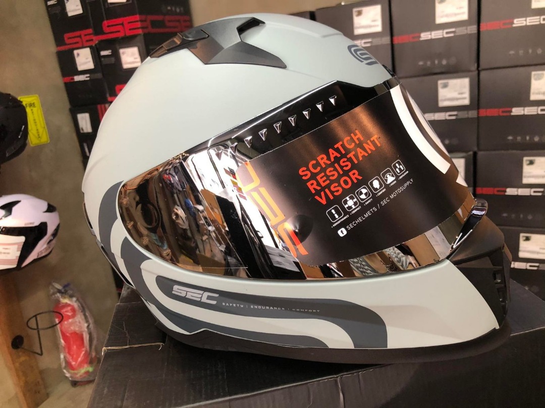 SEC Hero Full Face Dual Visor Helmet, Motorbikes, Motorbike Parts ...