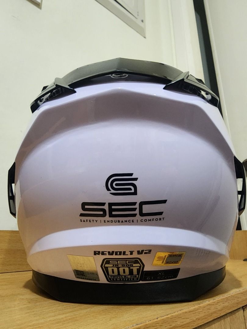 SEC REVOLT V2 MODULAR HELMET (Solid Gloss White) on Carousell