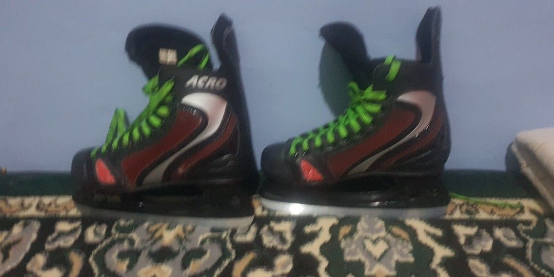 Sepatu Ice skating on Carousell