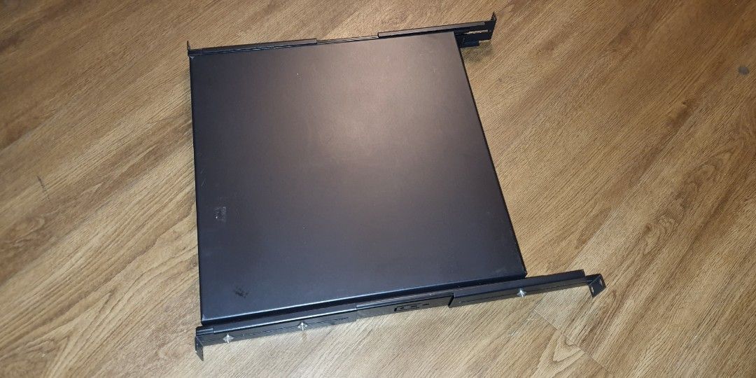 Server rack sliding tray, Computers & Tech, Parts & Accessories ...