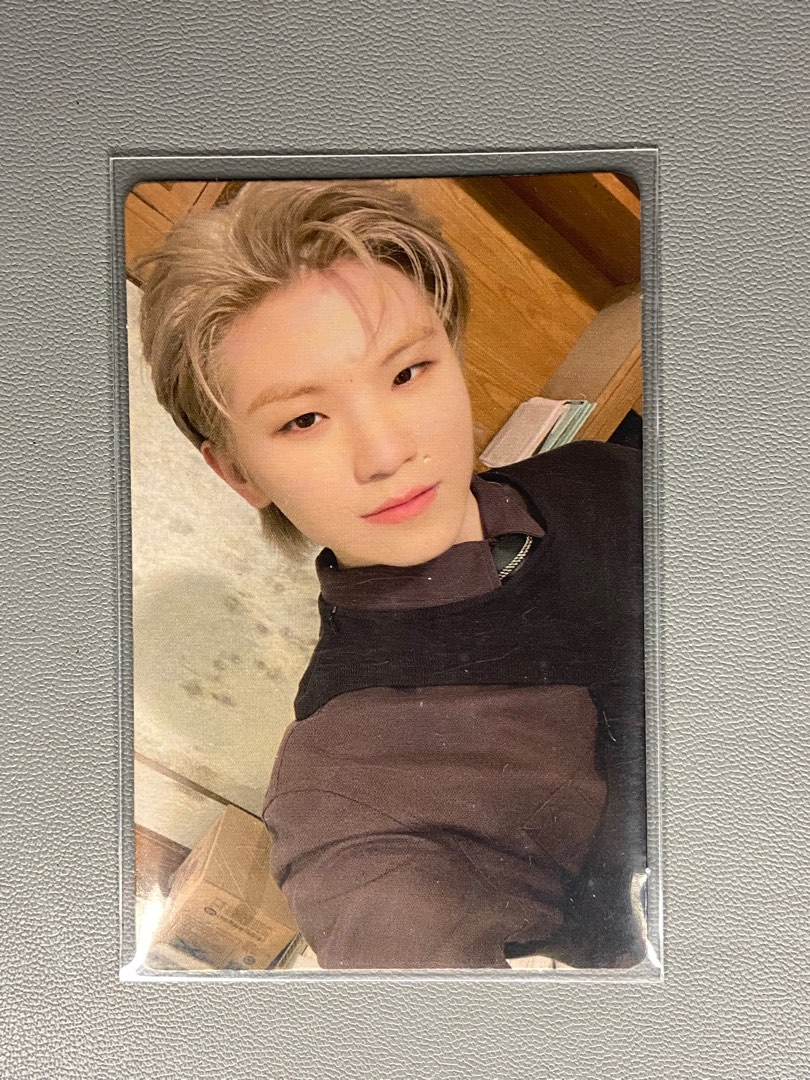 Seventeen Woozi Attaca PC, Hobbies & Toys, Memorabilia & Collectibles ...