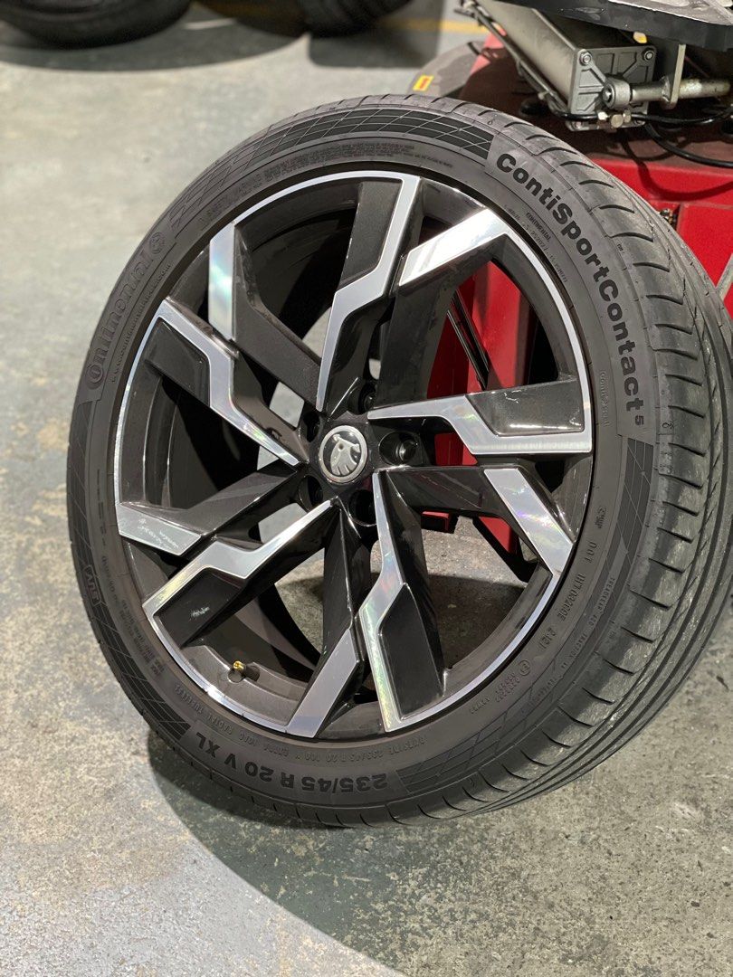 Skoda Kodiaq RS Factory Wheels 20inch, Car Accessories, Tyres & Rims on ...