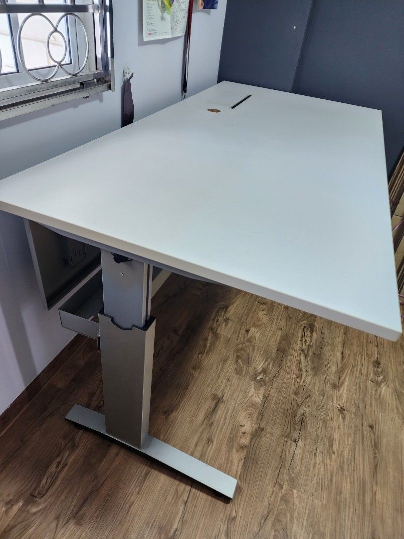 Solid Steelcase Automated table, Furniture & Home Living, Furniture ...