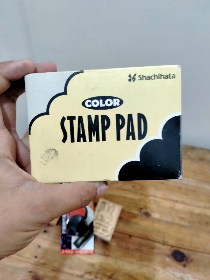 stamp and stamp pad, Hobbies & Toys, Stationary & Craft, Art & Prints ...