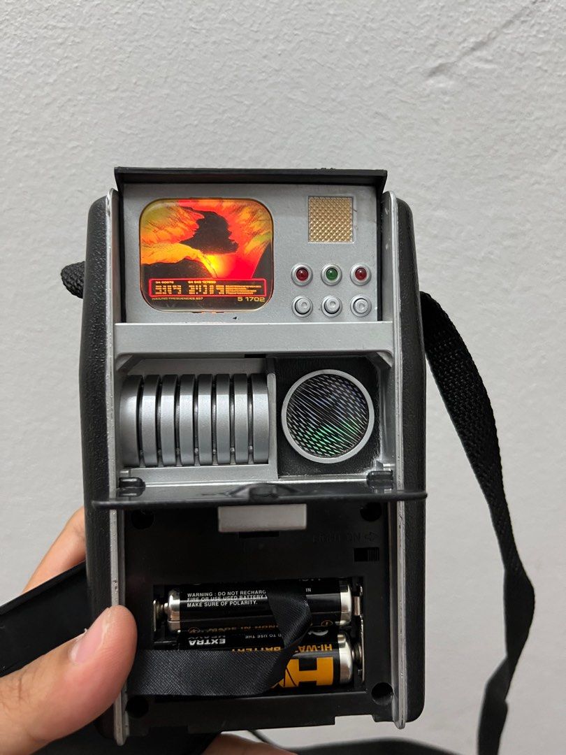 Star Trek Classic Science Tricorder Collectors Edition Playmates 1995 ...
