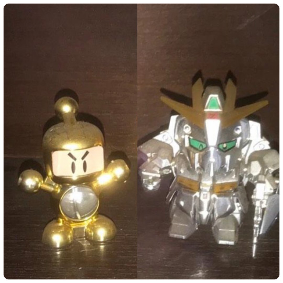 Takara Chibi B-Daman Bomberman Chrome Gold and Zeta Gundam Chrome ...