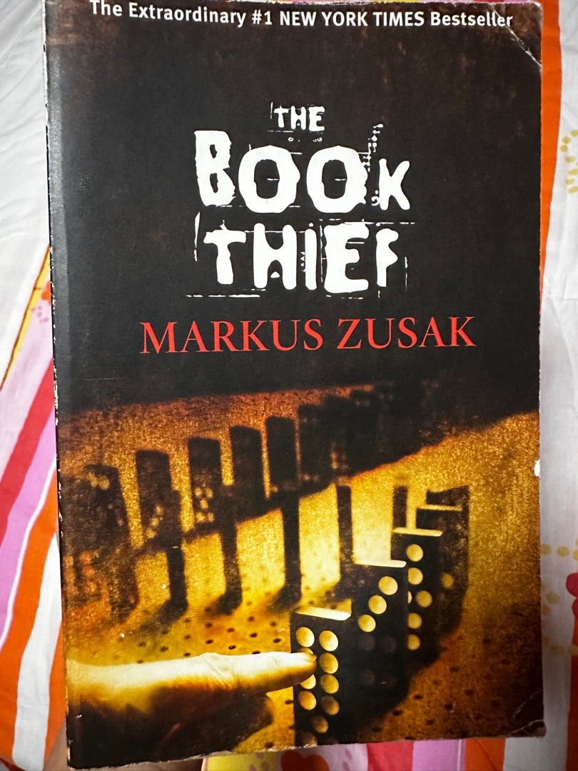 The Book Thief - By Markus Zusak, Hobbies & Toys, Books & Magazines ...