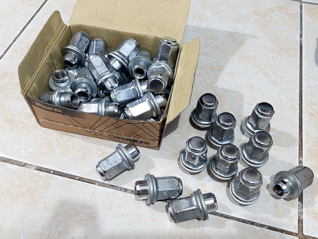 Toyota Washer Type Original Long Lugnuts for hiace commuter hilux ...
