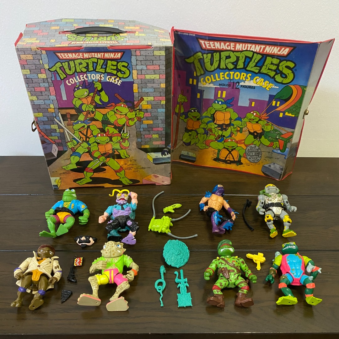 VINTAGE Teenage Mutant Ninja Turtles Collectors Case + 8 action figures ...