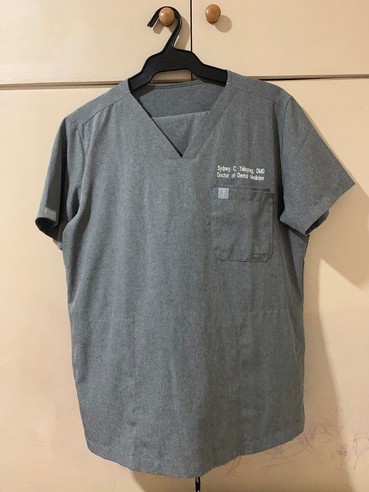 White Coat Manila Move Tech Scrub Suits, Women's Fashion, Tops, Blouses ...