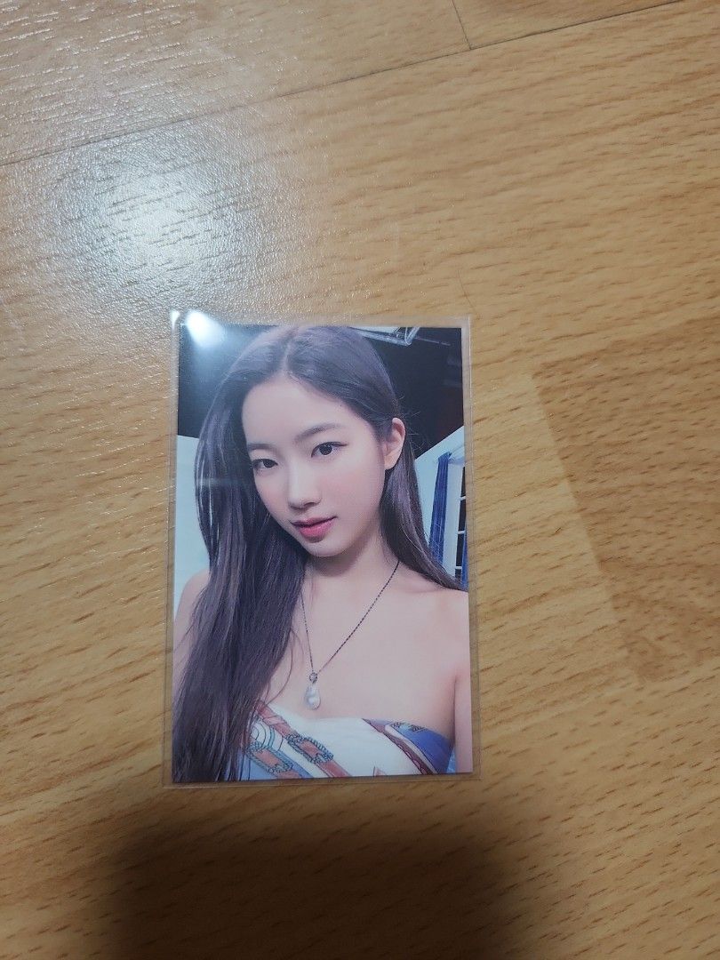 WTS/LFB LESSERAFIM LE SSERAFIM Kazuha Fearless Debut Showcase photocard ...