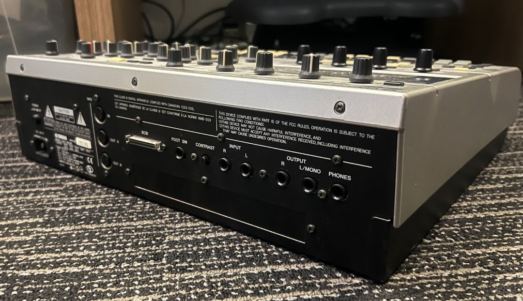 Yamaha RS7000 - Music Production Studio Workstation - Samplers ...