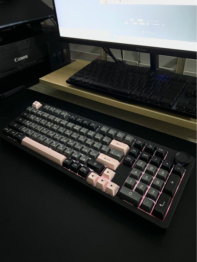 96% custom mechanical keyboard (Pink Hiragana keycaps), Computers ...