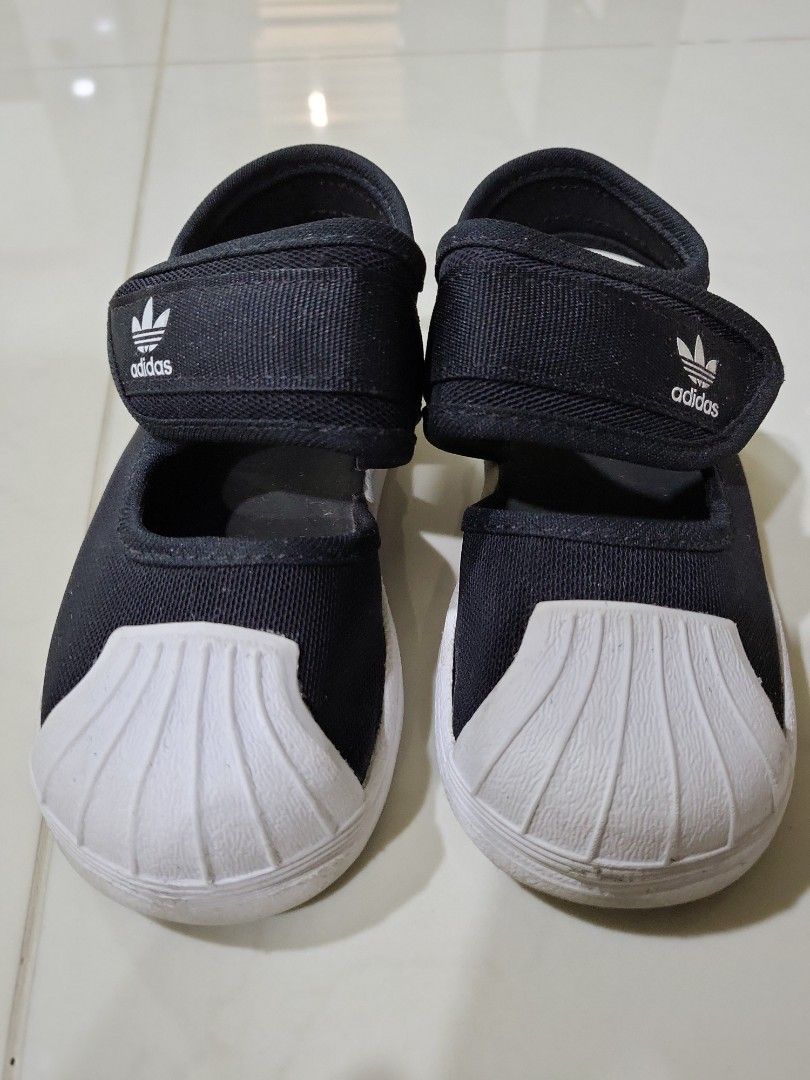 Adidas Kids Sandals, Babies & Kids, Babies & Kids Fashion on Carousell