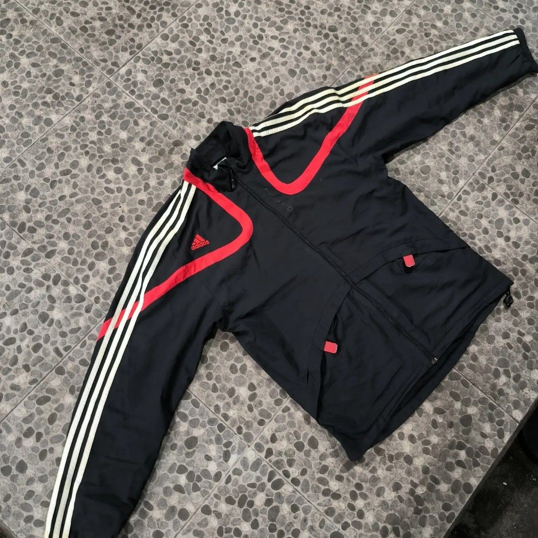 ADIDAS PREDATOR JACKET ORIGINAL, Fesyen Pria, Pakaian , Baju Luaran di ...