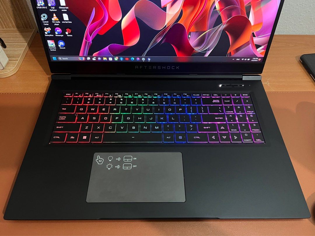 Gaming laptop Aftershock Apex 15S, Computers & Tech, Laptops ...