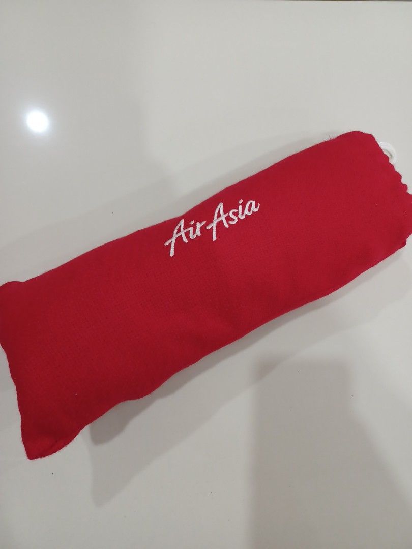 AirAsia travel set, Hobbies & Toys, Travel, Travel Essentials ...
