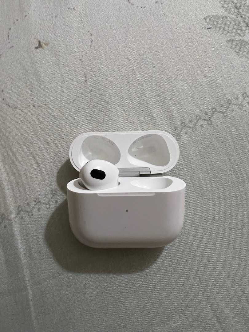 Airpods 3 left airpod on Carousell