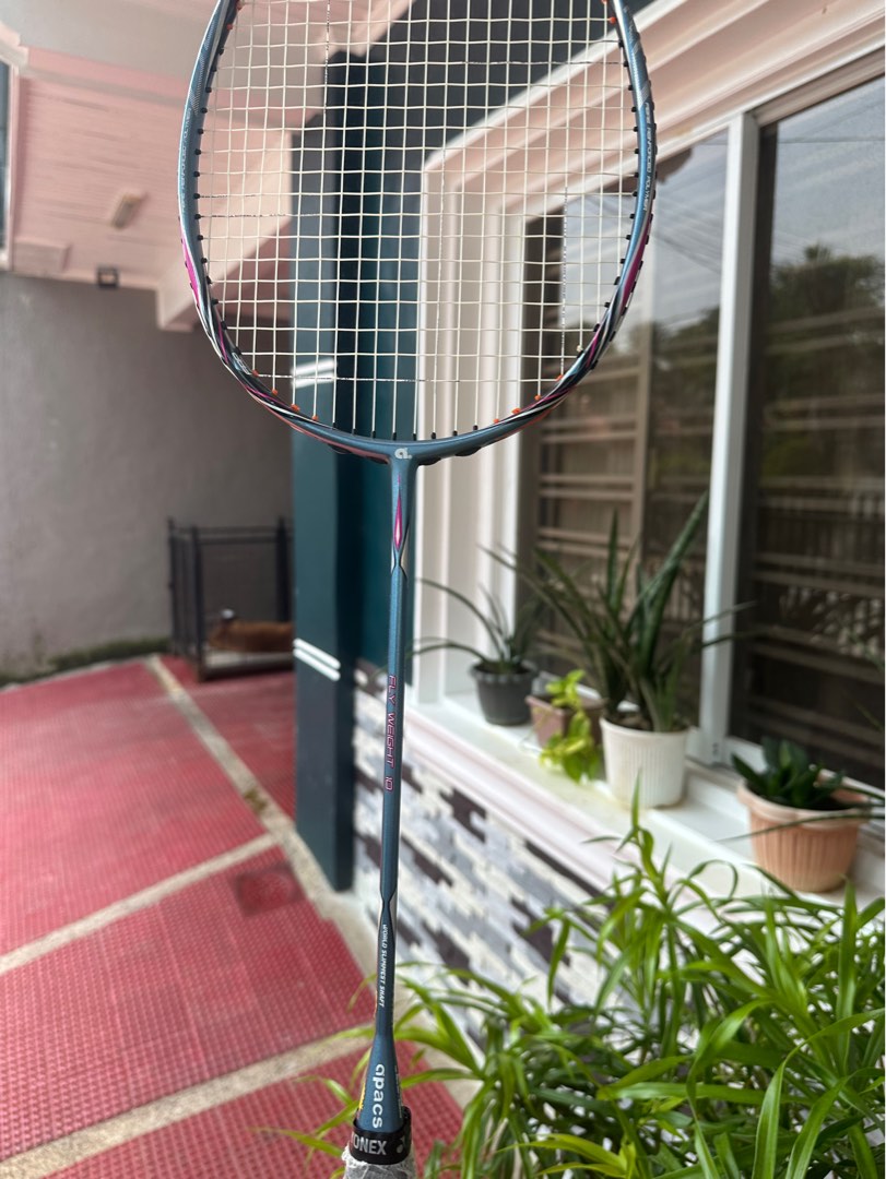 Apacs Flyweight 10 Badminton Racket on Carousell