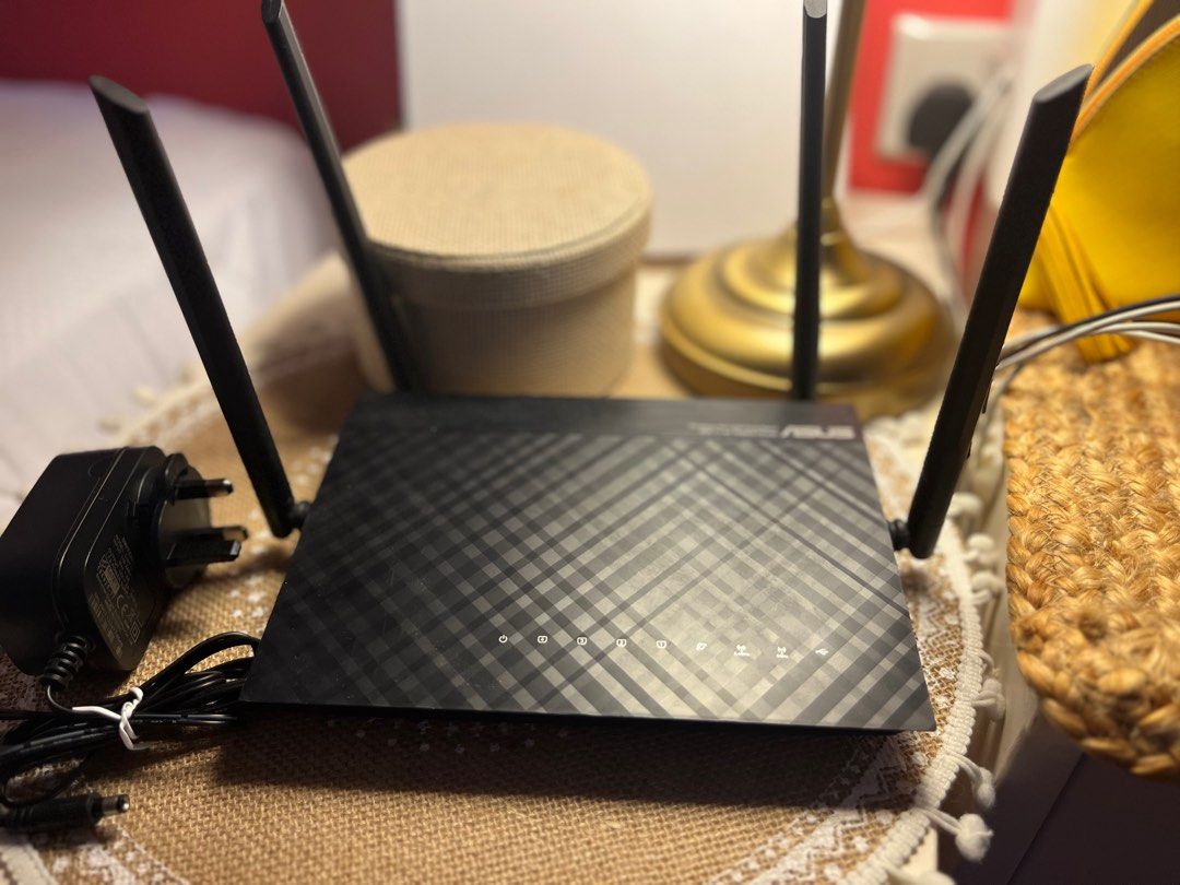 Asus AC1200 WiFi router, Computers & Tech, Parts & Accessories ...