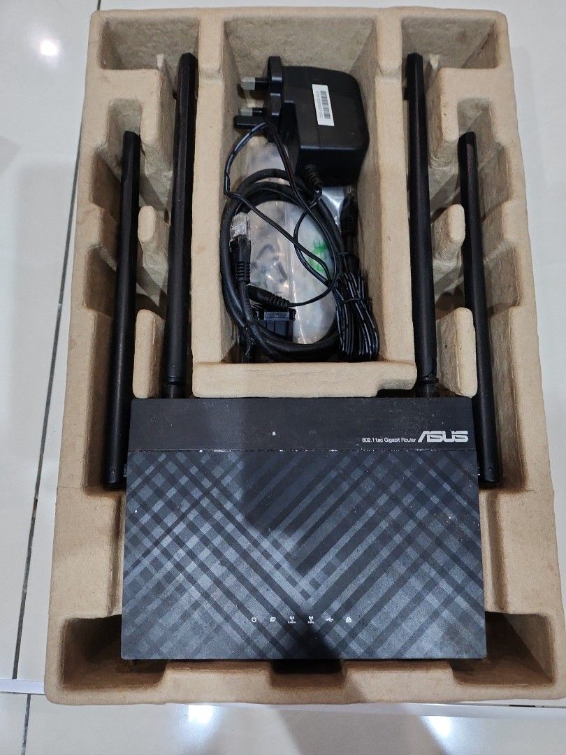 ASUS Dual Band Gigabit Router, Computers & Tech, Parts & Accessories ...