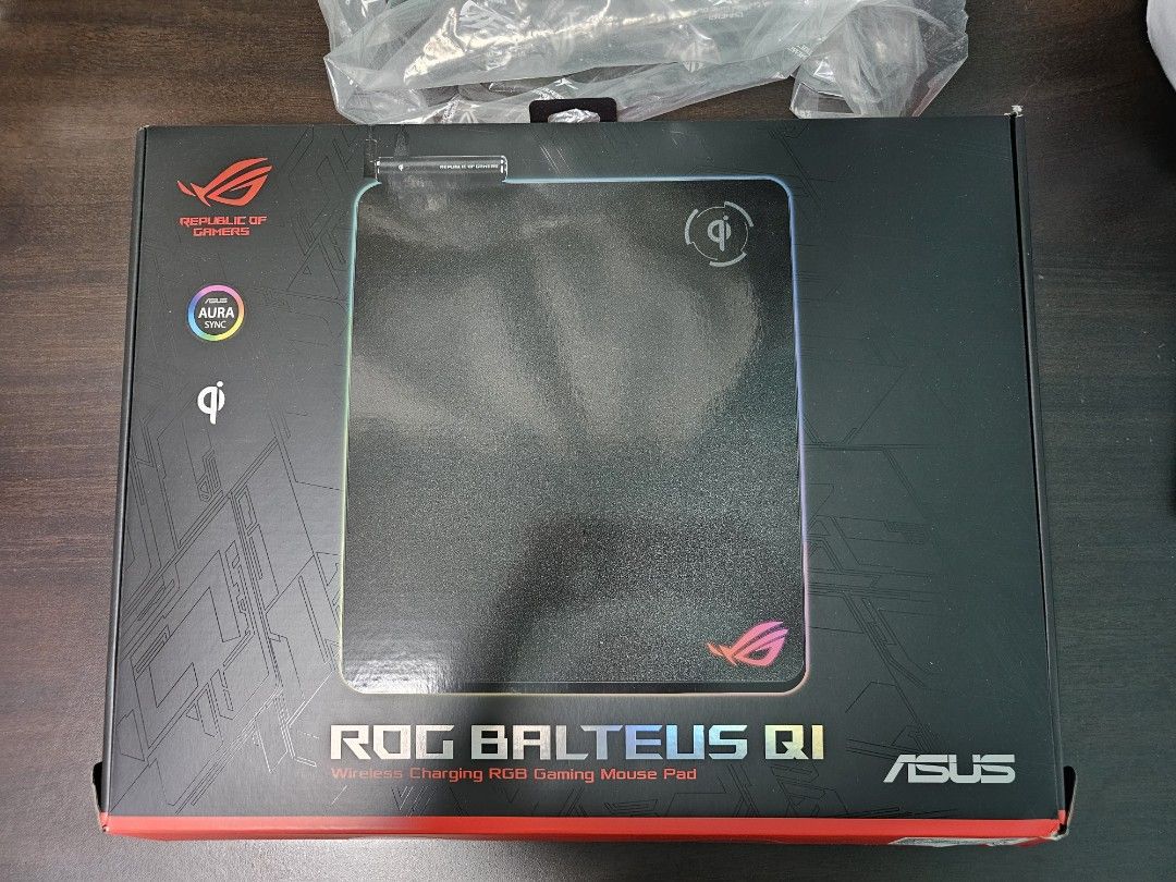 Asus ROG Balteus Qi RGB gaming mouse pad, Computers & Tech, Parts ...