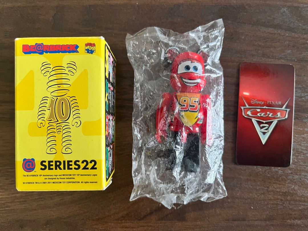 Bearbrick Series 22 - Cars : Lighting McQueen (Cute), Hobbies & Toys ...