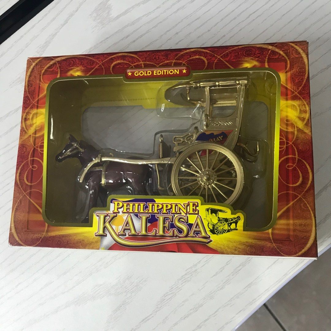 Beautiful Kalesa Horse Carriage diecast display figurine Collectibles ...