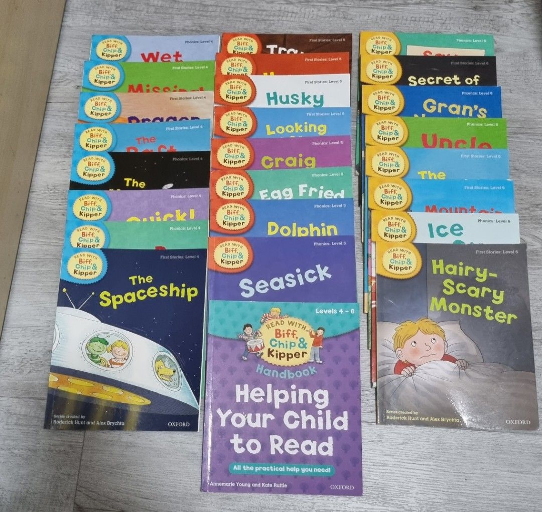 Biff Chip and Kipper Phonics and First Stories, Hobbies & Toys, Books ...