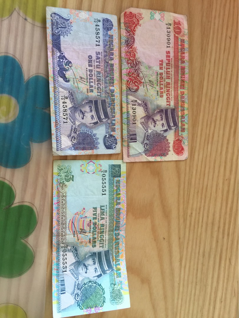Brunei old notes, Hobbies & Toys, Memorabilia & Collectibles, Currency ...