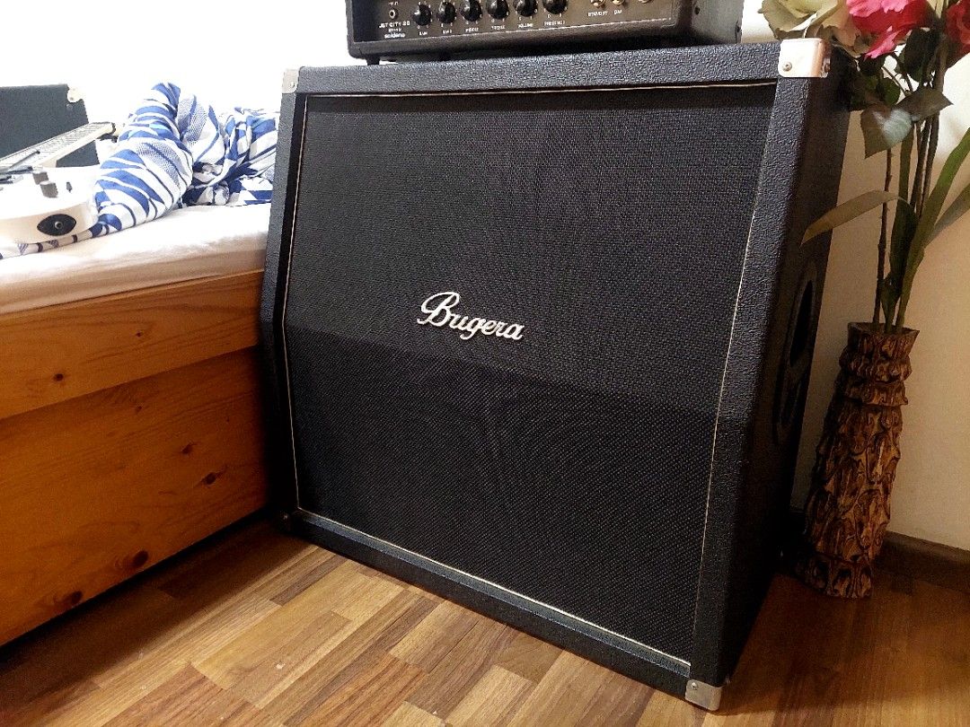Bugera 412H-BK 4x12 Stereo and Mono 8/16 ohm cabinet, Hobbies & Toys ...