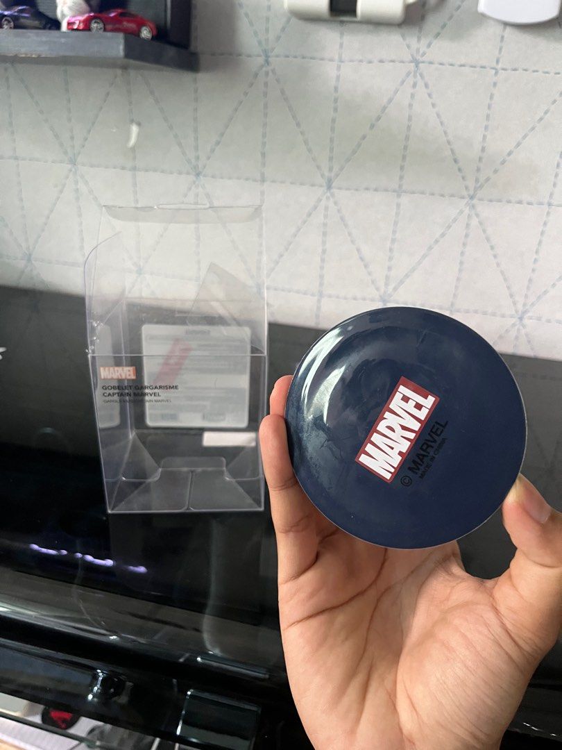 Captain Marvel official merchandise, Hobbies & Toys, Toys & Games on ...