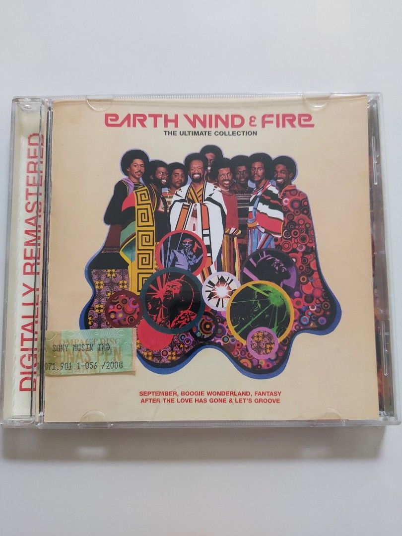 CD Earth Wind & Fire - The Ultimate Collection, Hobbies & Toys, Music ...