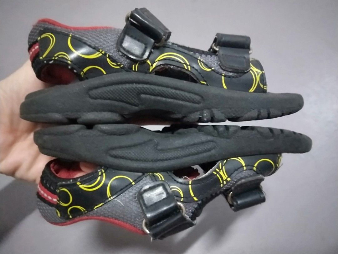 Disney Mickey Mouse Sandals, Babies & Kids, Babies & Kids Fashion on ...