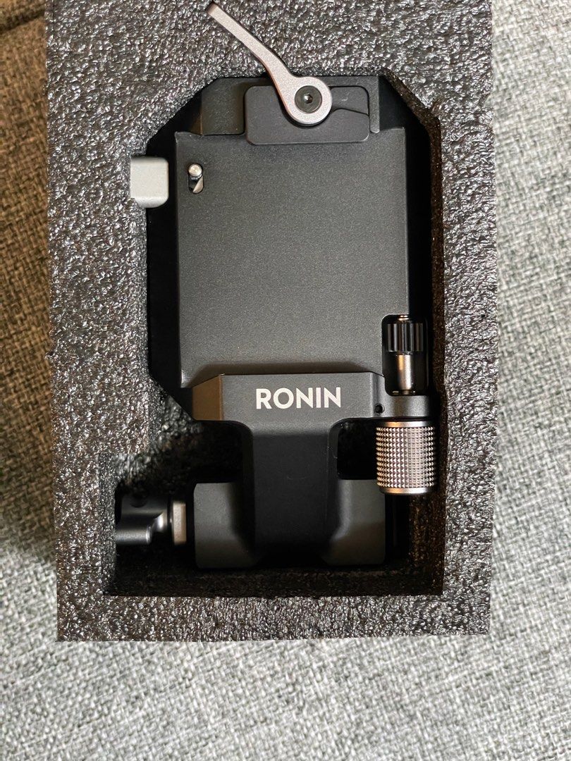 DJI R Vertical Camera Mount (for doing vertical videos), Photography ...