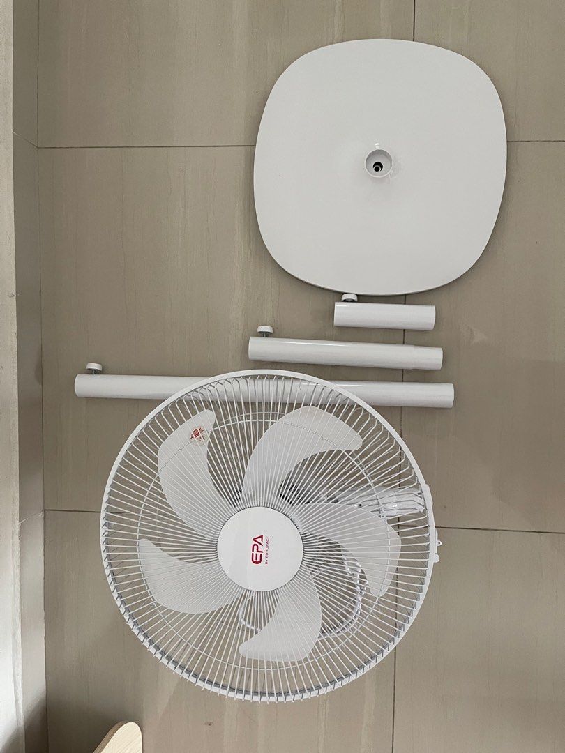 EuropAce 14" White Stand Fan with 3 Convertible Height & 5 Blades - ESF ...