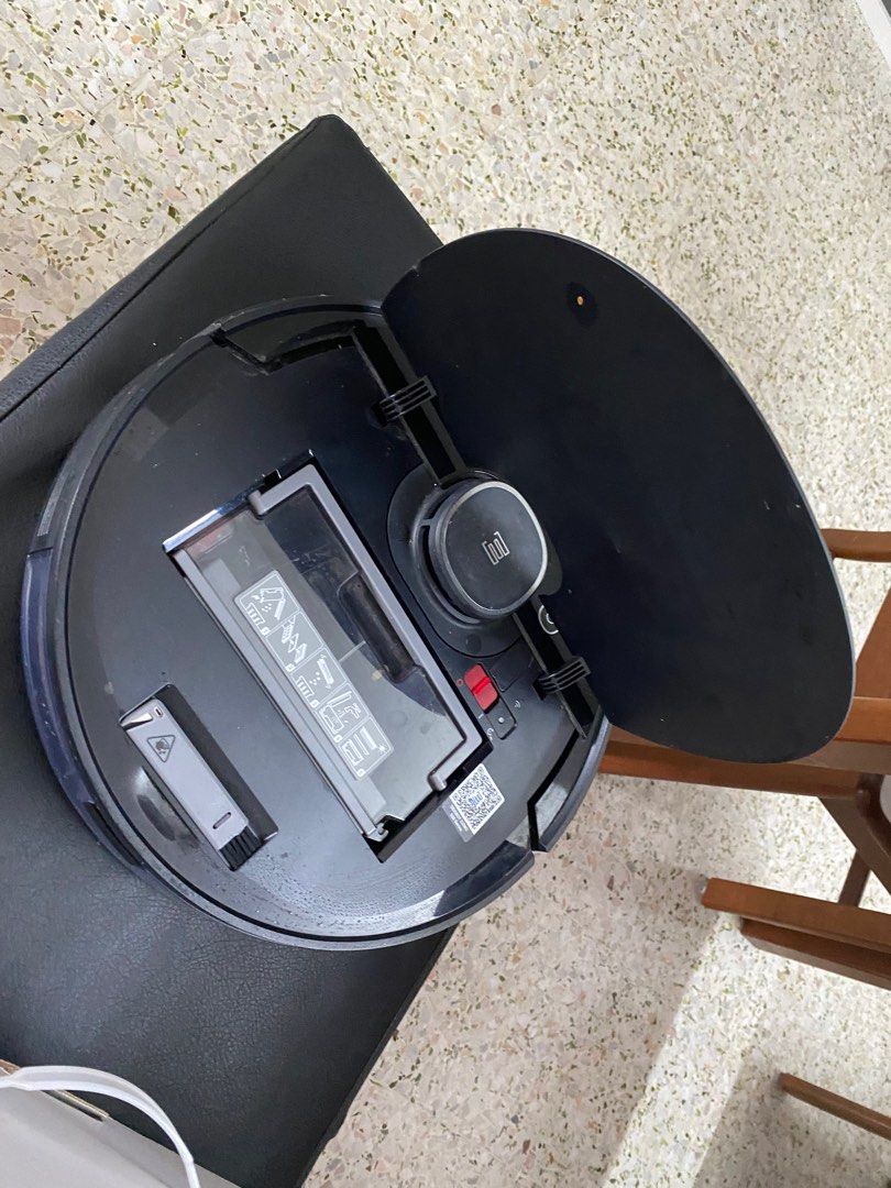 Evacos Robotics Deebot Ozmo 920 to let go, TV & Home Appliances, Vacuum Cleaner & Housekeeping ...