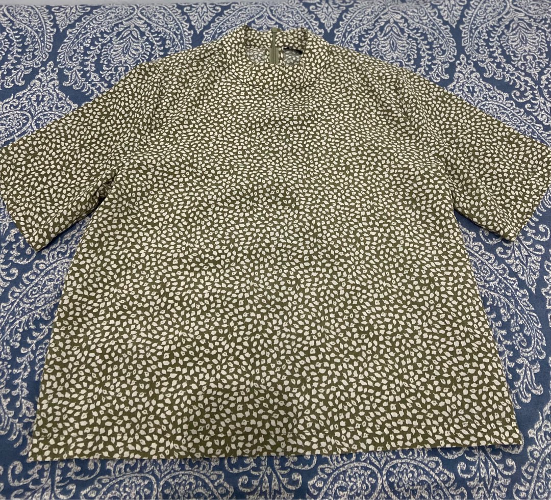 Forme Top, Women's Fashion, Tops, Blouses on Carousell