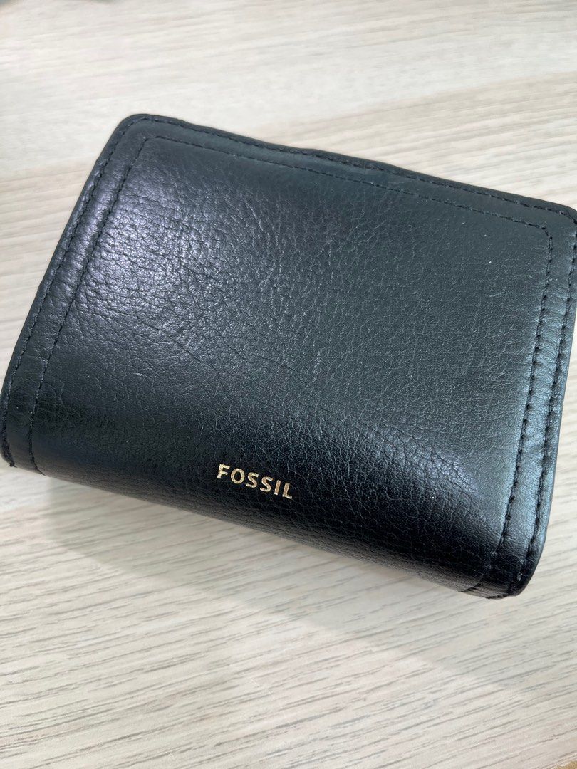 Fossil_Logan RFID Mini Multifunction, Women's Fashion, Bags & Wallets ...