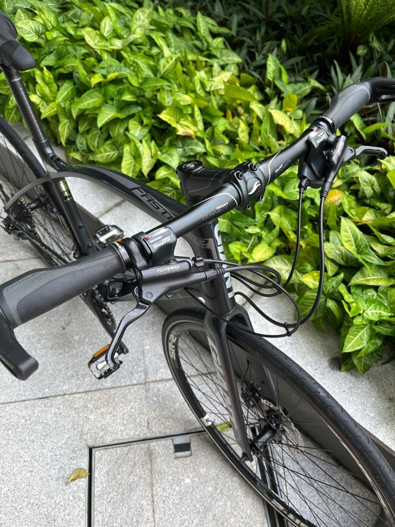 Giant SLR 1 Fastroad road bike Shimano Tiagra 20 speed 700c, Sports ...