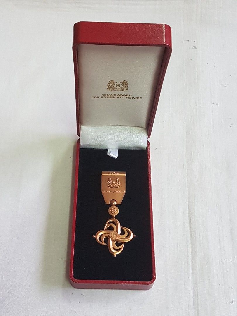 Grand Award For Community Service 10-Years Long Service Award Medal ...