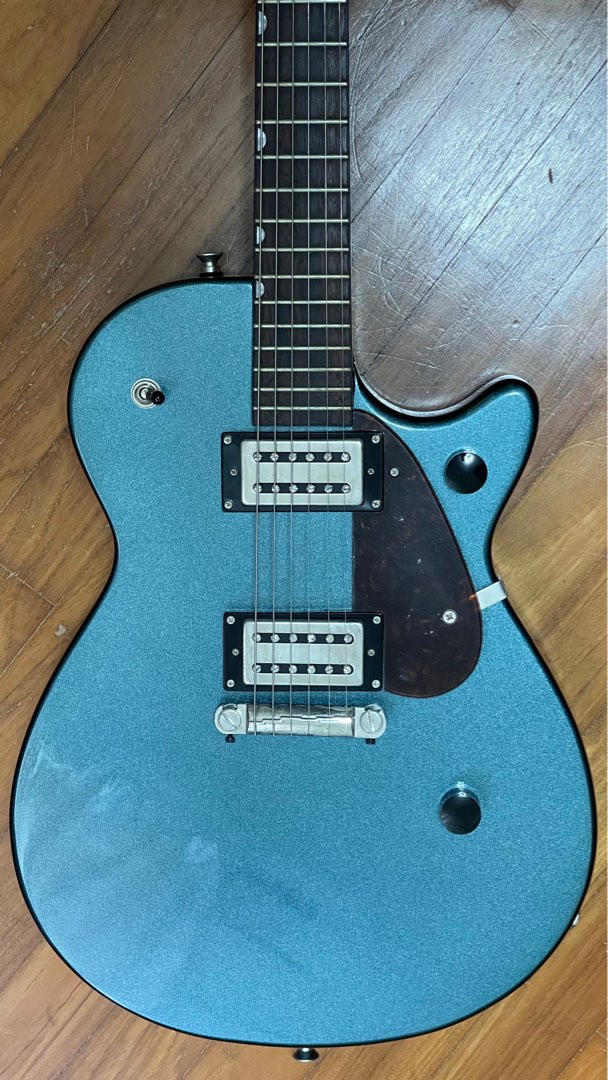 Gretsch G2210 Streamliner Junior Jet, Hobbies & Toys, Music & Media ...