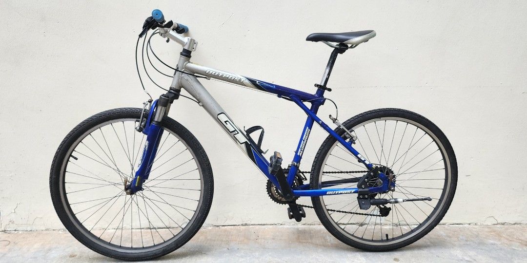 GT OUTPOST MOUNTAIN BIKE, Sports Equipment, Bicycles & Parts, Bicycles ...
