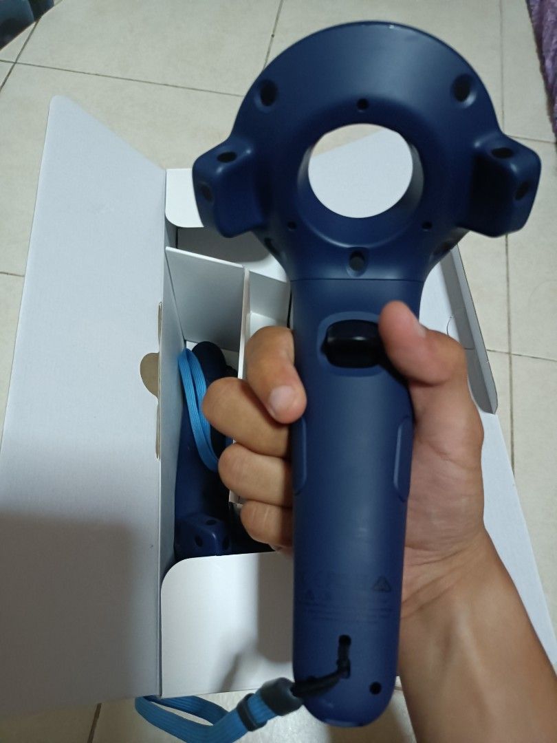 HTC Vive Controllers 2.0, Video Gaming, Gaming Accessories, Controllers ...