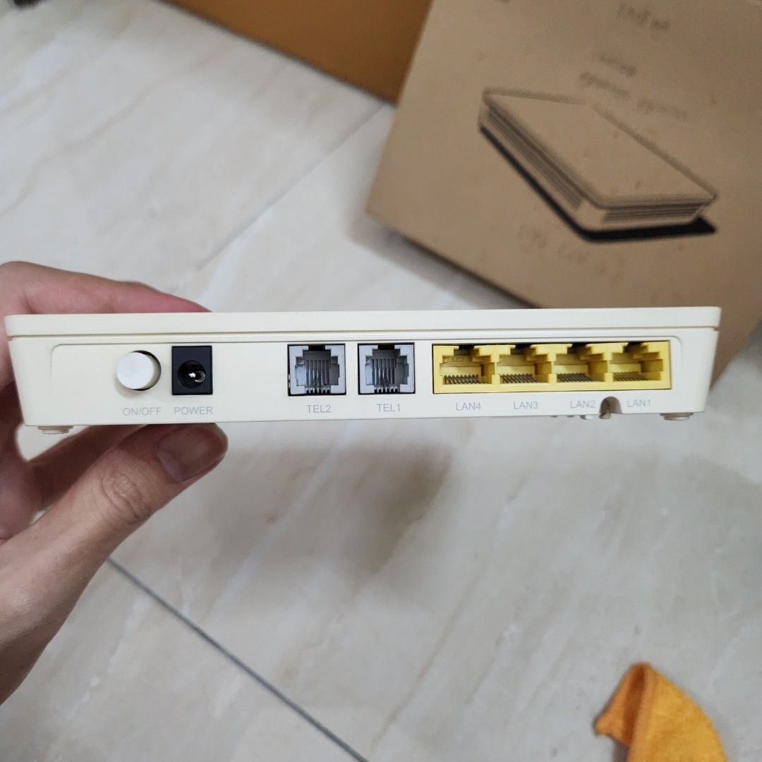 Huawei EchoLife HG8240H GPON Terminal Computers Tech Parts Accessories Networking On