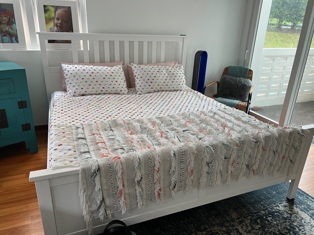 IKEA HEMNES WHITE STAIN KING BED + MATTRESS, Furniture & Home Living ...