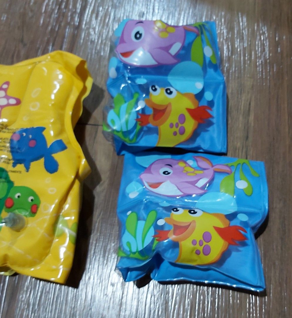 Intex inflatable life jacket and swim arm bands 3-6 years old, Babies ...