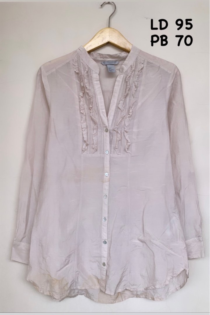 Kemeja coksu HnM, Fesyen Wanita, Pakaian Wanita, Atasan di Carousell