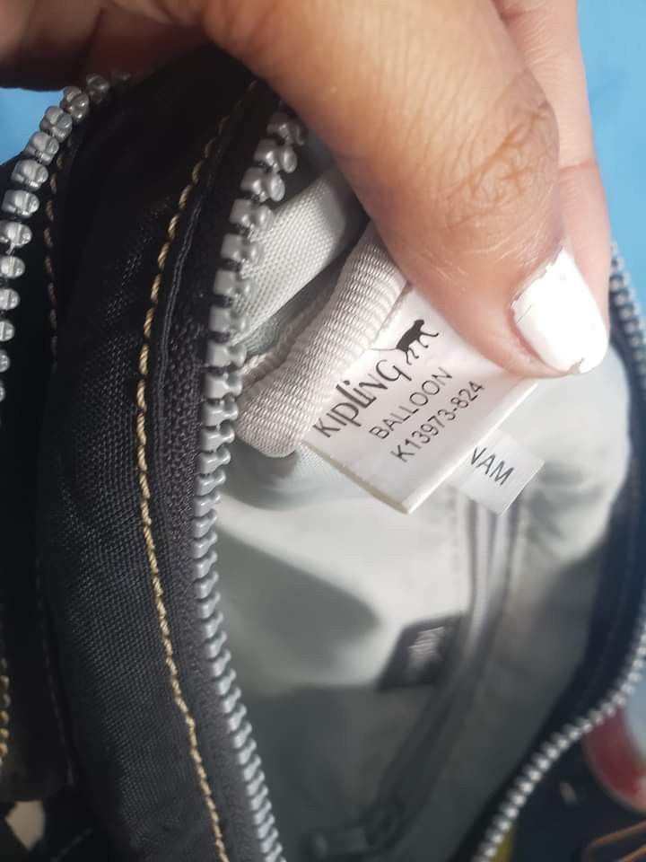 Kipling, Men's Fashion, Bags, Belt bags, Clutches and Pouches on Carousell