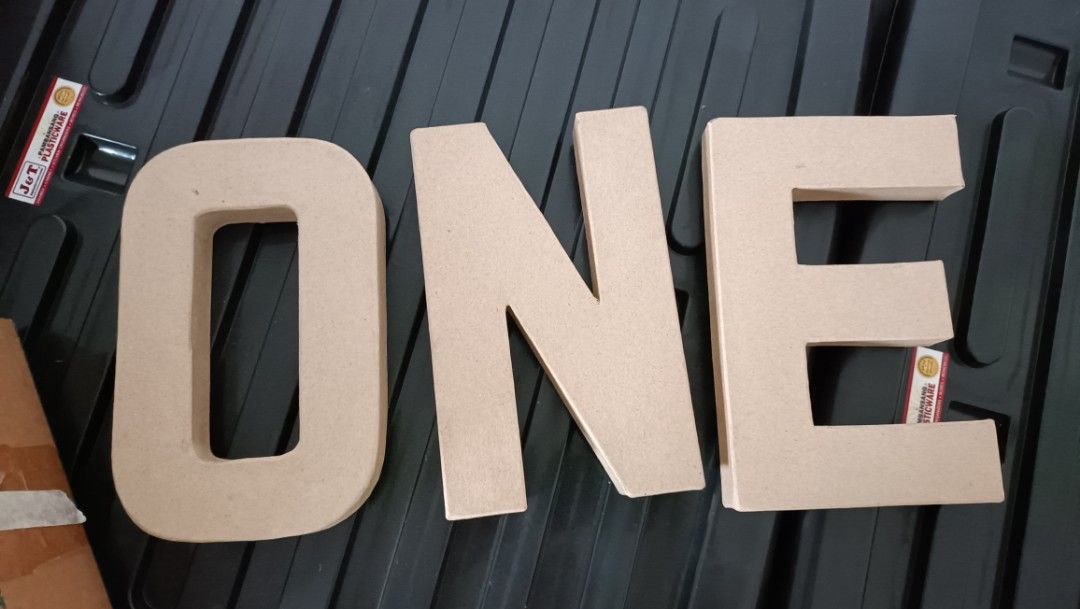 Letter Standee 12" - ONE on Carousell